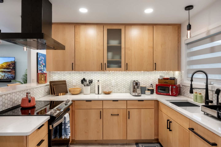 Luxury Modern 3br Apt | Downtown Douglas - Juneau, AK