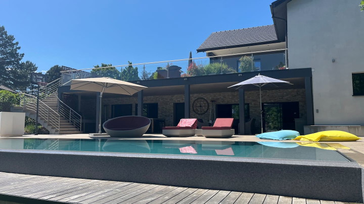Dans Villa, Appartement Avec Piscine, Sauna, Sport - Ottrott