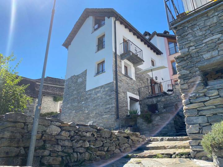 Maison Mille Sassi - Canton du Tessin