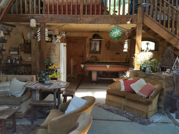 Quirky Barn Experience, Fully Insulated And Warm - Queenstown