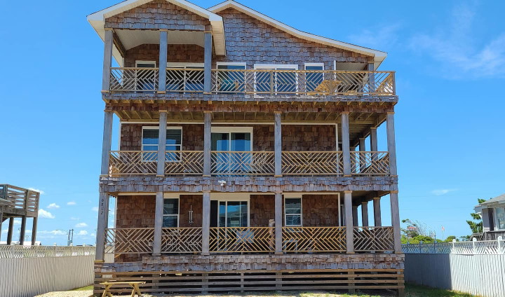 6812 Beach Rd, Semi-oceanfront/pool - Nags Head, NC