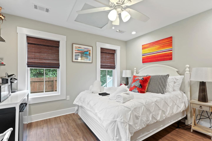Lovely Isle Of Hope Coastal Studio Near Wormsloe - Skidaway Island, GA