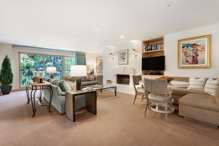 Spacious 4bed/ 4bath Suite Located In Vail Village - Vail, CO