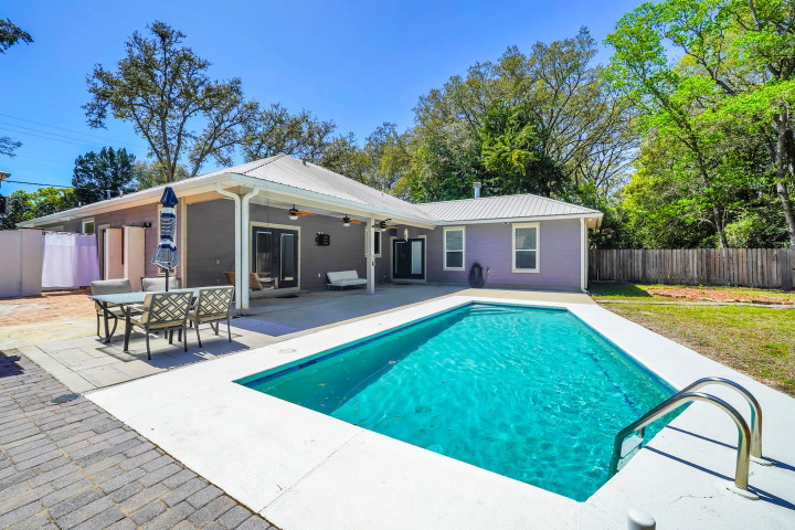 Relaxing & Comfortable Home - Clean - Perfect Stay - Fort Walton Beach, FL