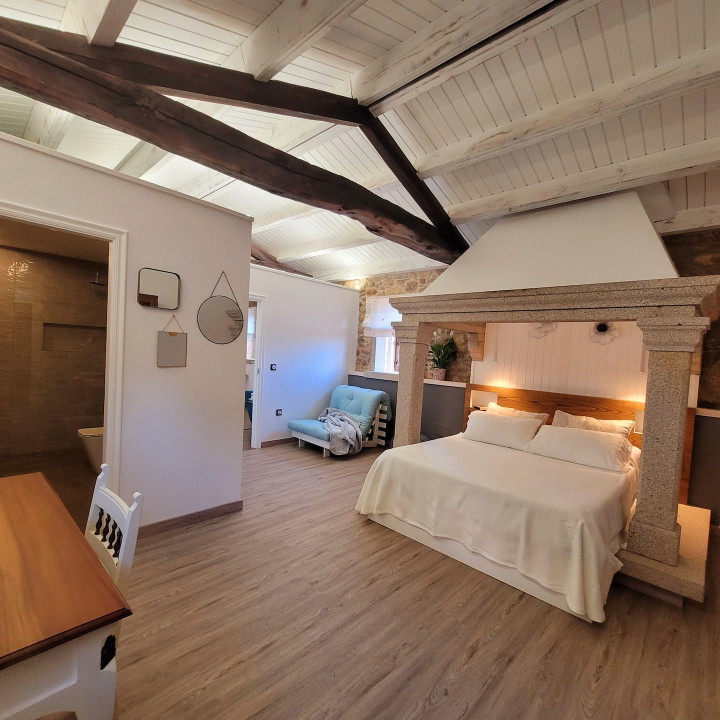 Romántica Casa Rural Con Piscina - Teo