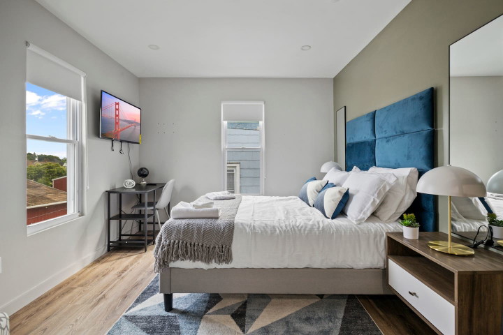 The Columbus Suites | The Revival Suite | 89-304 - Middletown, NY
