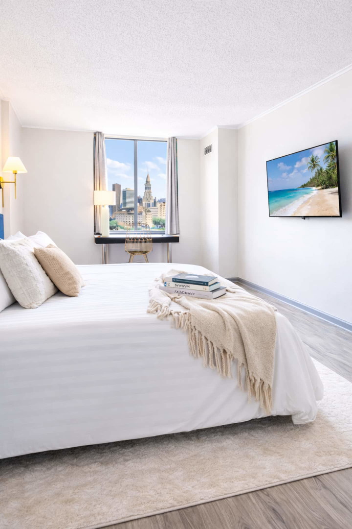 Apartment Near Xl Center | Washer Dryer + Downtown - Hartford, CT
