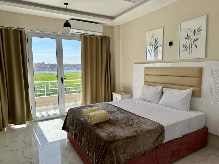 Royal Nile Suites - Luxury Nile View 2 - Luxor
