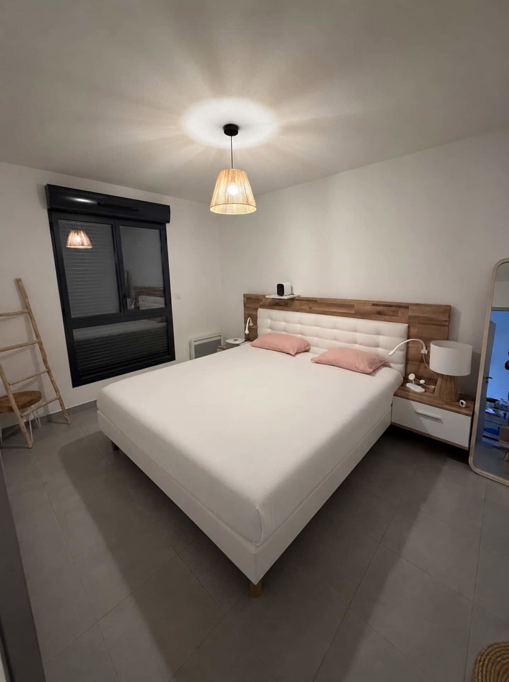 Cocon Chic & Cosy  Grand Lit  Moderne - Narbonne