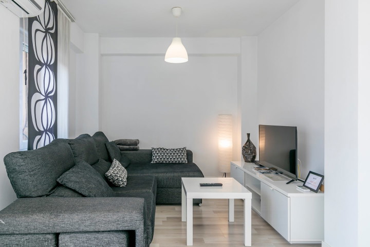 Central Vut 2 Bedrooms, 3 Beds, 5 People - Madrid