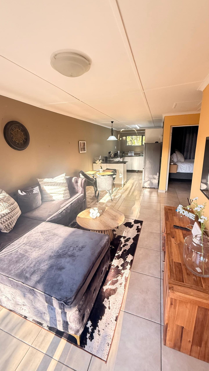 Home Away From Home | 2br Apartment - East London