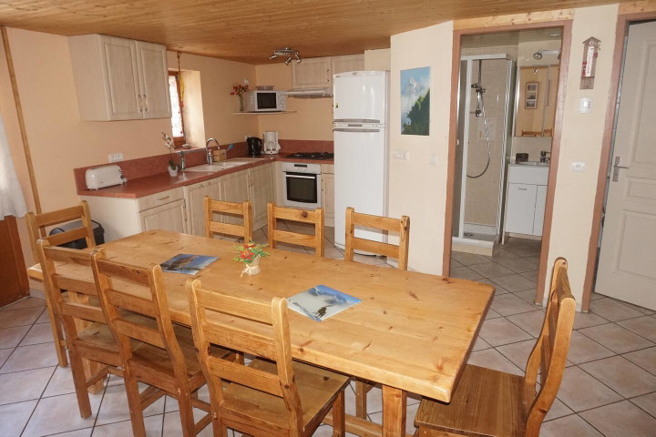 Gite Tsozal Pour 10 à 11 Personnes - La Norma