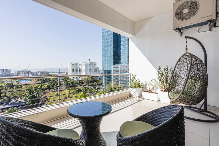 Harbour Views Hideaway In Trendy De Waterkant - Camps Bay
