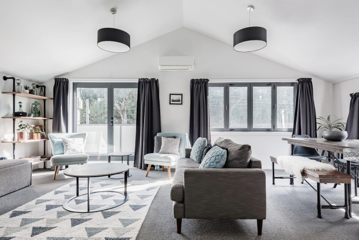 Central Modern Town House With Courtyard, Patio And Garage - Wellington