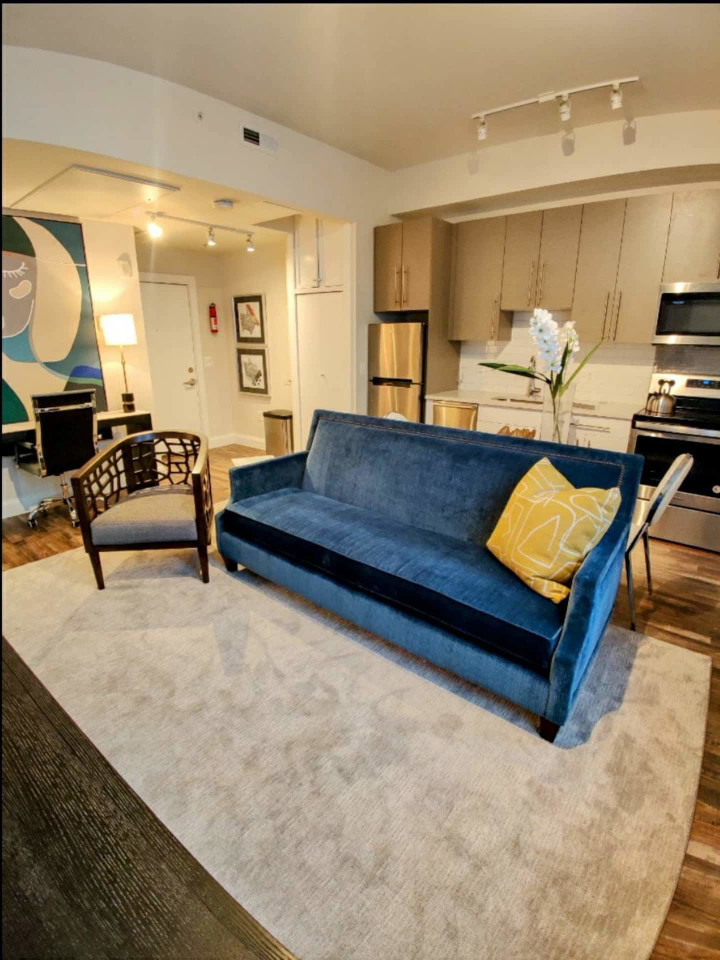 Cityscape Charm: Discover Baltimore Penthouse - 볼티모어