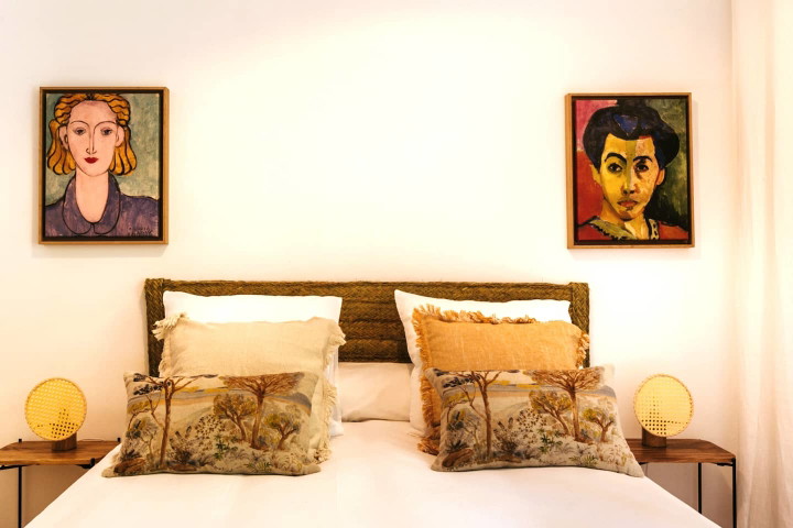 Past Meets Present In Vibrant Flat Near La Sagrada - Barcelona
