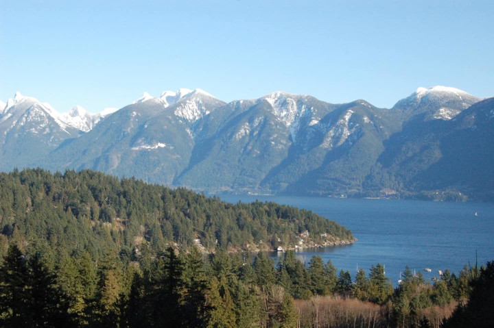 Beautiful View Home On Bowen Island - Bowen Island