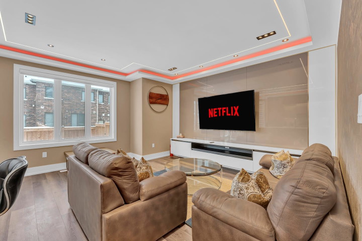 4br Ultra-modern Retreat Fully Renovated & Chic! - Brampton