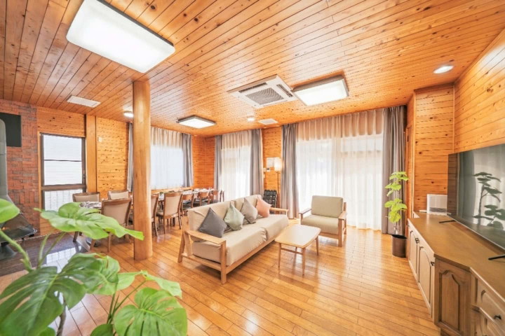 Onigawa Onsen | A Stunning 300㎡ In Size | Up To 13 People | Entire Property For Rent | Parking For 3 Cars | Free Bbq | Log House Style - 日光市