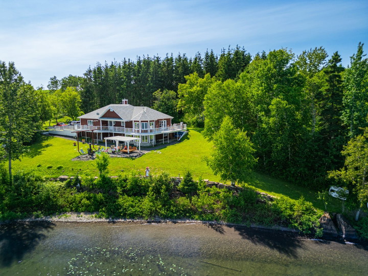 Rez-de-jardin Du Lac Matapédia - Amqui