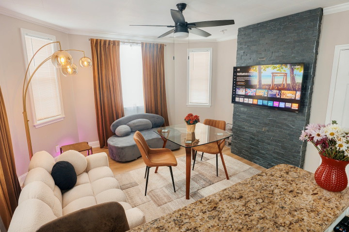 Cozy & Relaxing Home - Bensalem, PA
