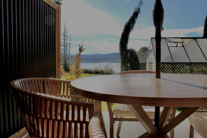 Seaside Retreat-steps To Hot Tub,kayaks & Trails - Vancouver Island