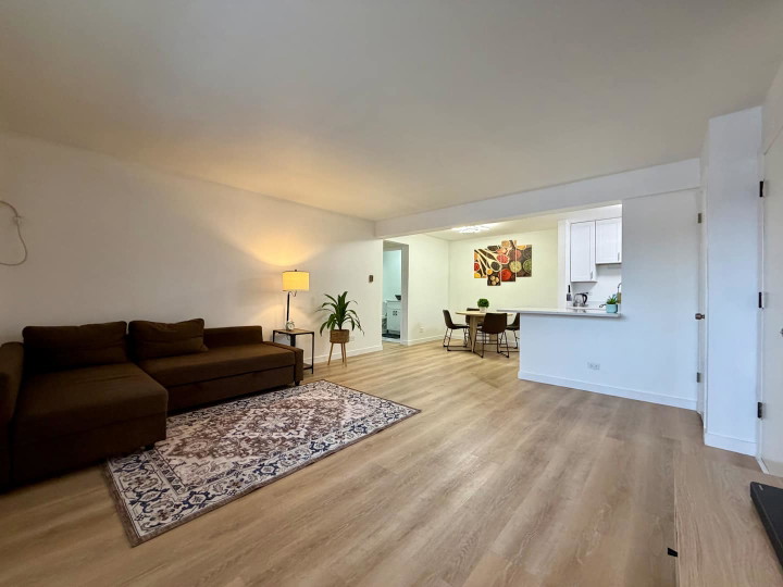 10 Min To Airport | Modern King Suite - Chicago