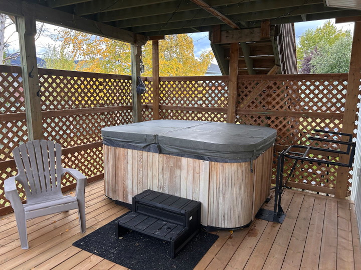 Moon Ridge Guest Suite - Yukon