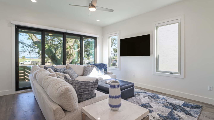 Modern Beach Home · 2-min Walk To Sand · Sleeps 8 - Biloxi, MS