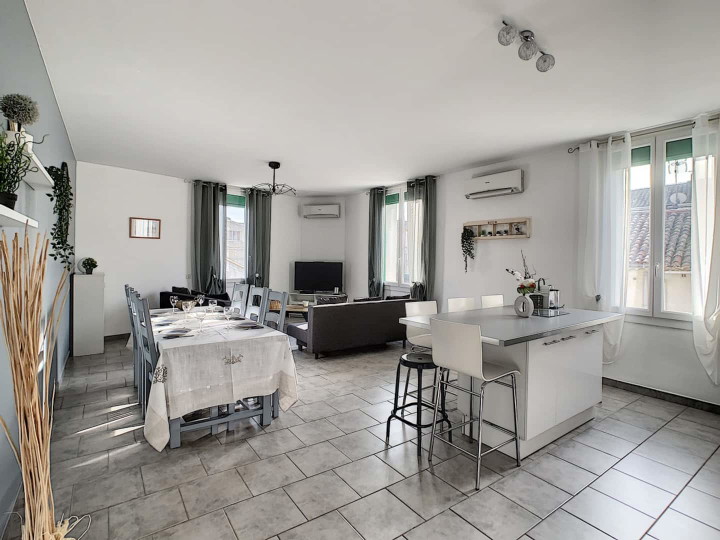 Lumineux Appartement 100m2 En Provence Et Terrasse - Sénas