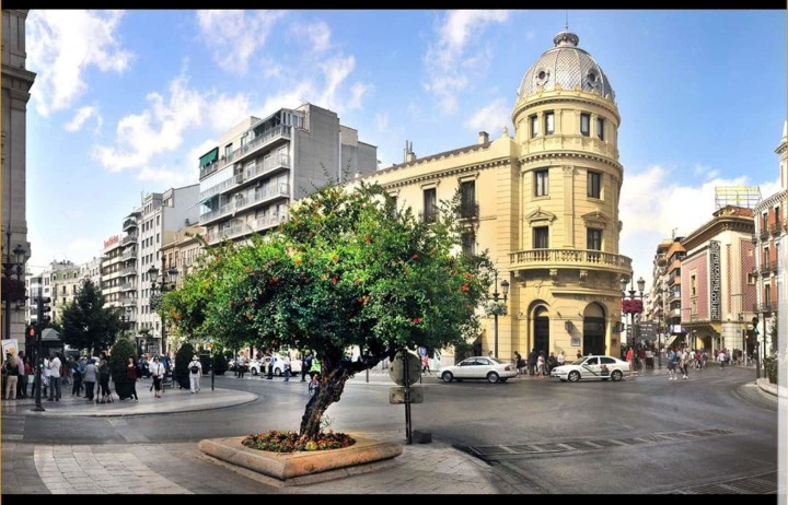 City Center, Puerta Real - Granada