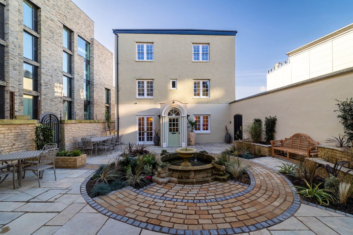 Cloisters - Historic Property In Oxford's Heart - Oxford