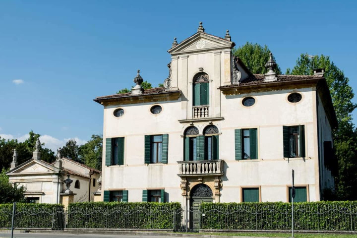 Eighteenth-century Villa With Garden - Padova