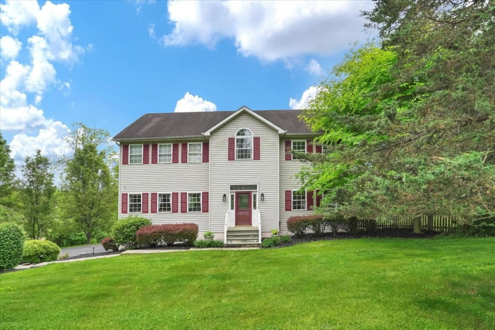 4 Bedroom Home With Hot-tub - Goshen, NY