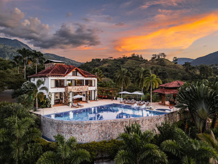 Terranostra - Luxurious Villa In The Mountains - San Jerónimo