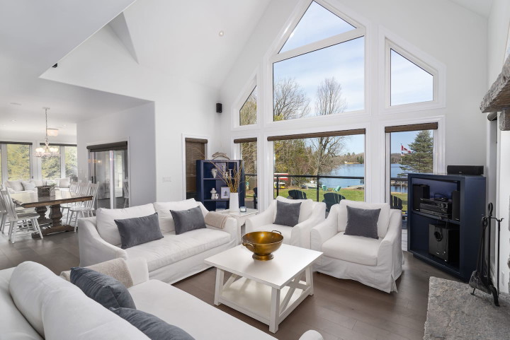 Luxury Muskoka Waterfront 5 Bedrooms Dream Cottage - Huntsville