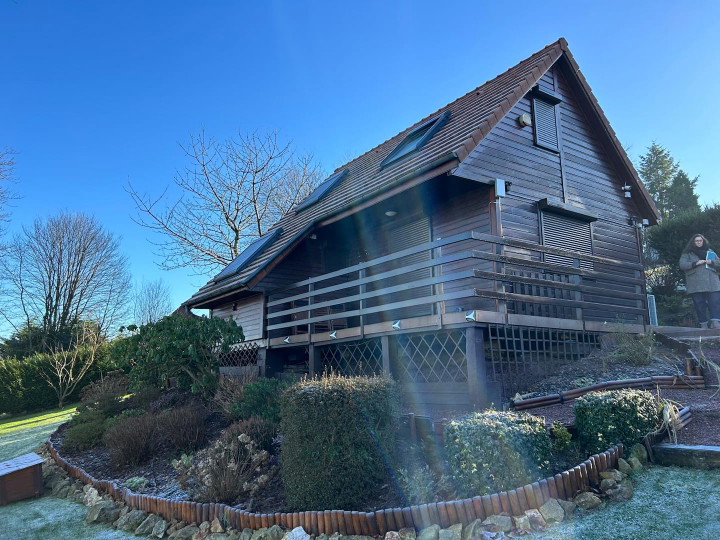 Chalet Vue Sur Lac De La Dathée - Frankreich