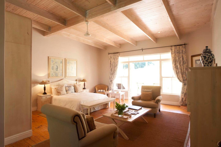 Comfortable Country Lodge - Western Cape
