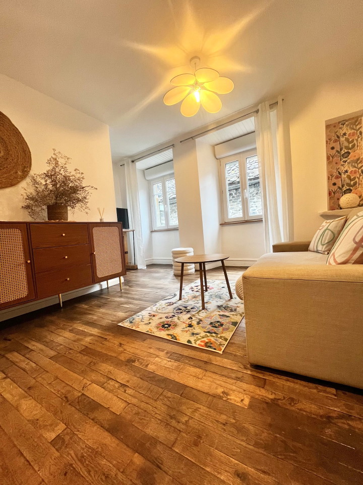 Le Cocon Avec Terrasse Privée - Salers