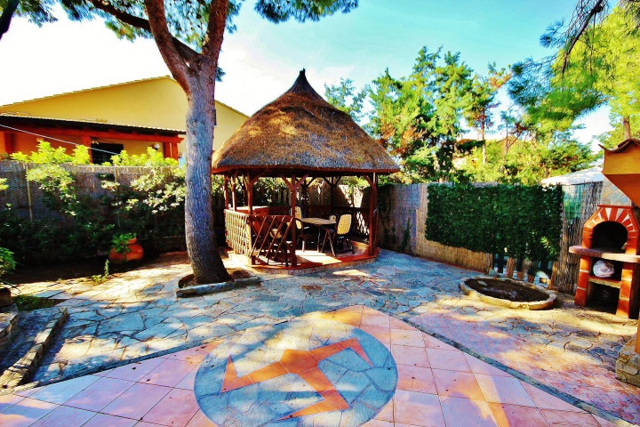 Yullis Cottage - 150 M From The Sea - Campofelice di Roccella