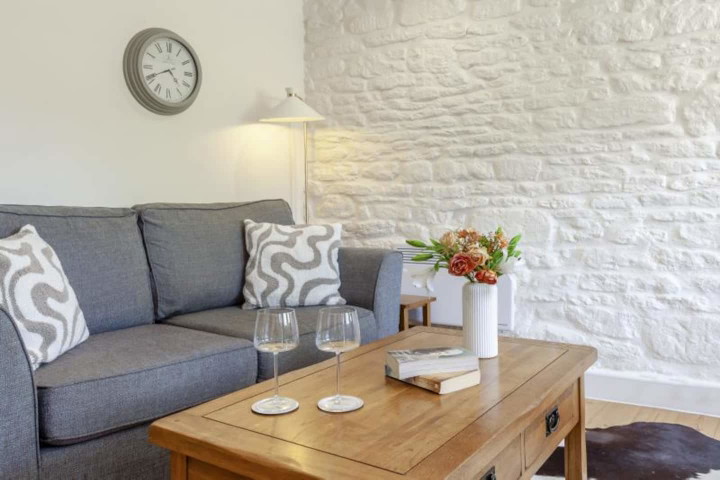 The Cowshed With Bookable Sauna & Cold Plunge - Bradford-on-Avon
