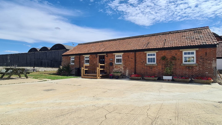 Smithwick Cottage - Devizes