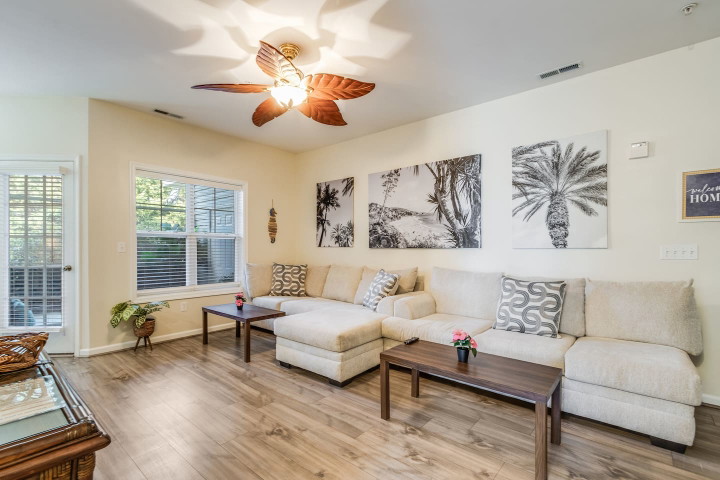 Coastal Zen Condo | Relaxing Condo W/ Pool - Delaware