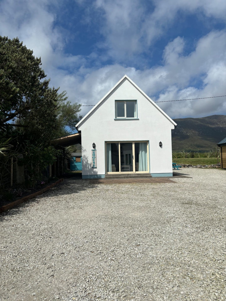 Two Bedroom Beach House - Achill Island
