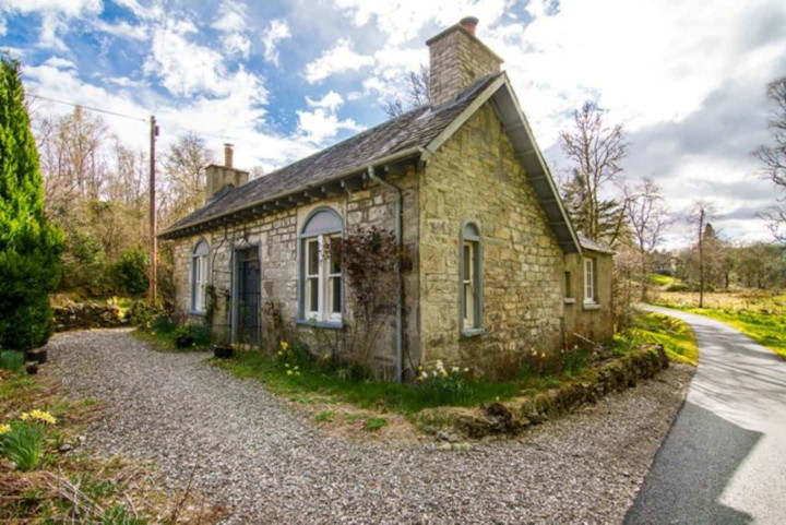 The Lodge At Duchray Castle - Loch Lomond