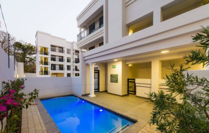 Luxury Sandton Stay At Cottonwood - Midrand