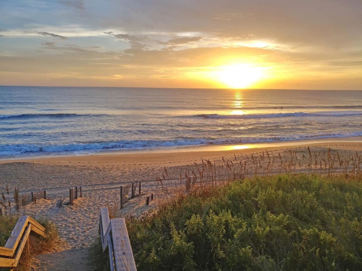 Obx Beach Bliss No Fees, Free Wifi, 2-min To Ocean - Southern Shores, NC
