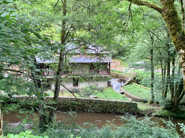 Moulin De 1662, Rénové Avec Vue Sur La Rivière. - Tulle
