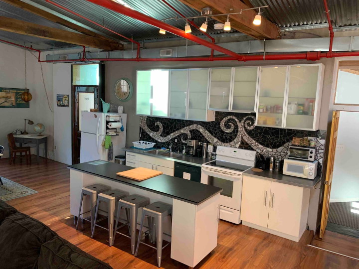 Dreamy Loft In Renovated Textile Mill With Parking - Conshohocken, PA