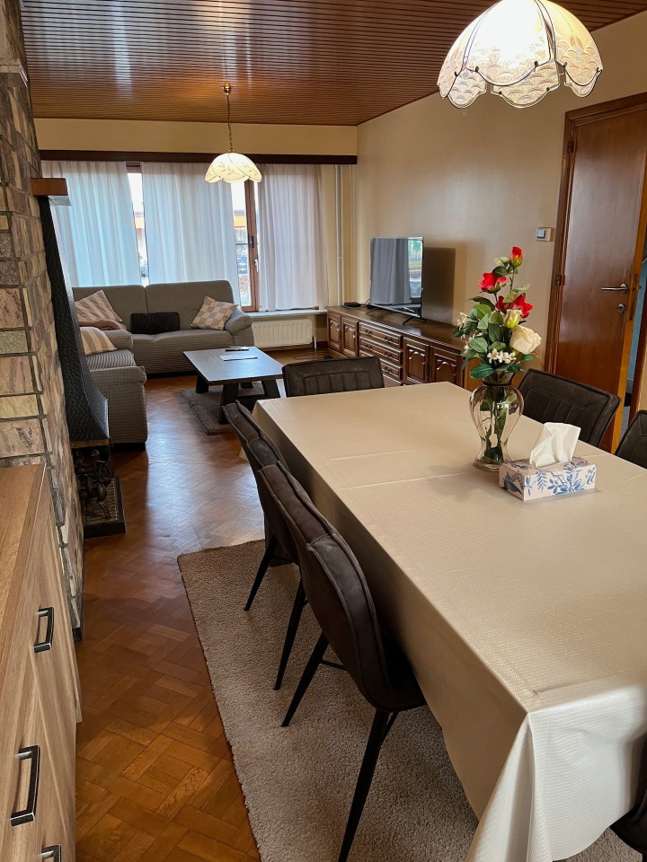 The Golden Nest, 3 Bedroom House, Garage & Garden - Rumst